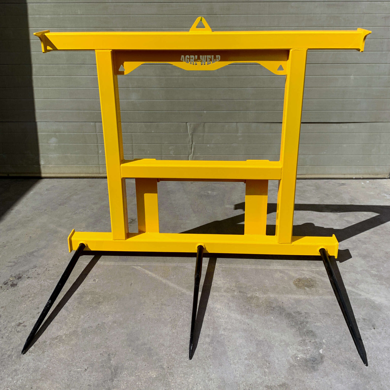 Range of bale handlers and squeezers for all bale types