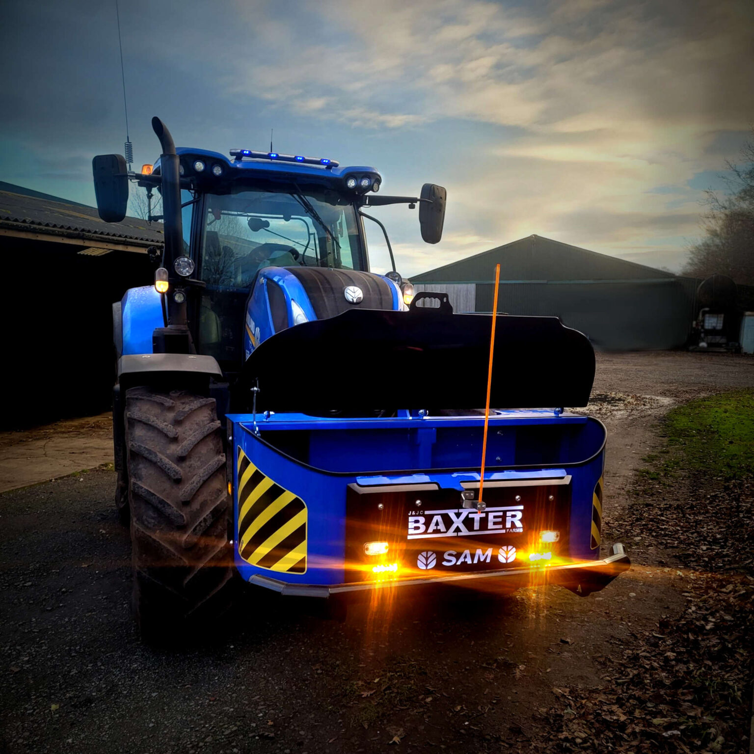 Market leading transport boxes for tractors and Unimogs